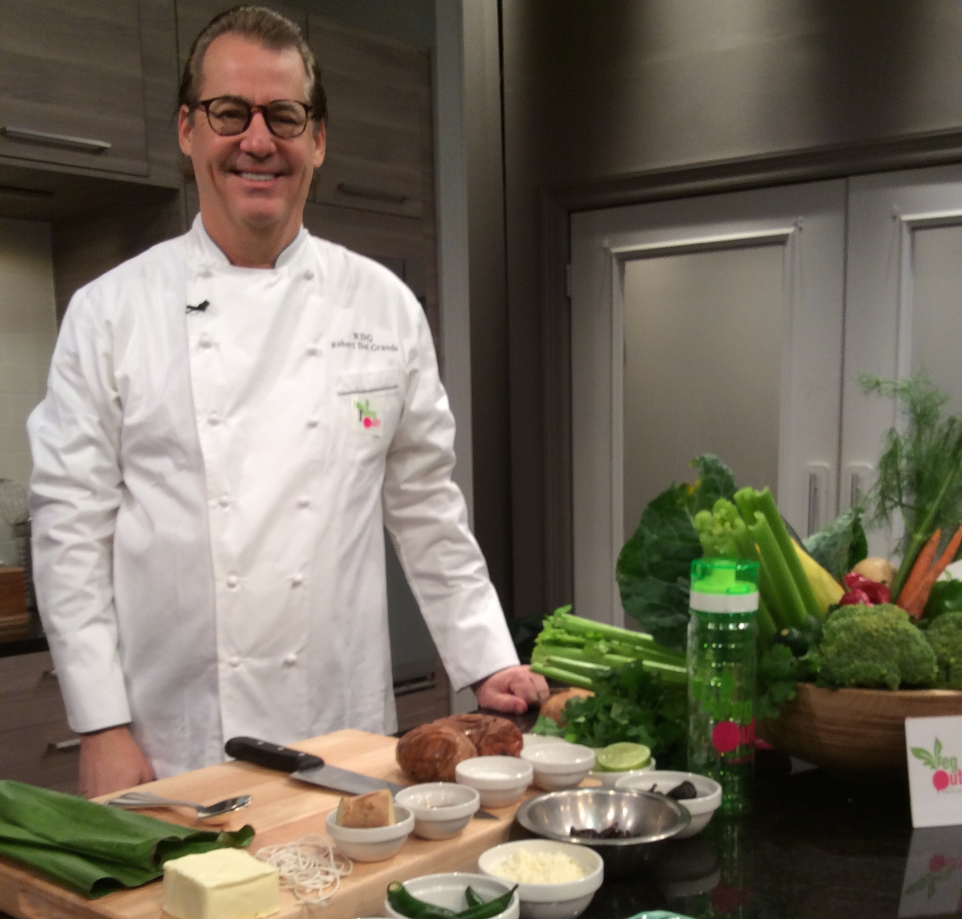 Sweet Potatoes in Banana Leaves with Dried Figs & Cashews - Veg Out ...